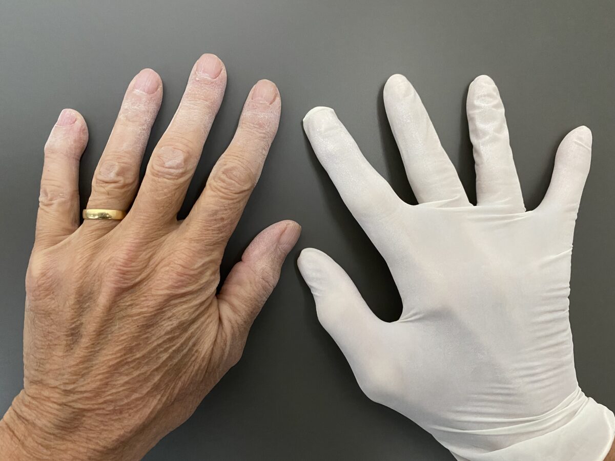 Haut les mains ! À quoi servent les gants ? - Ouvry - Systèmes de ...